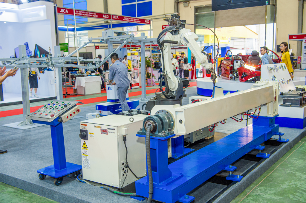 THACO INDUSTRIES participates in VIMEXPO 2022