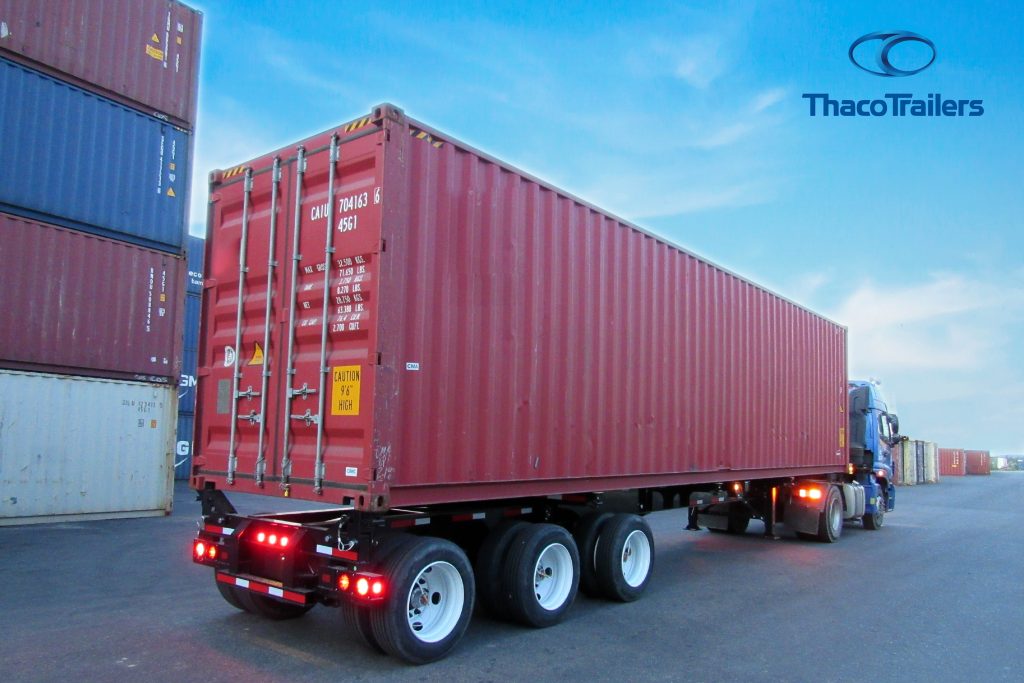 Trailer vs. Semi-Trailer: Definitions, Differences, and Buying Tips