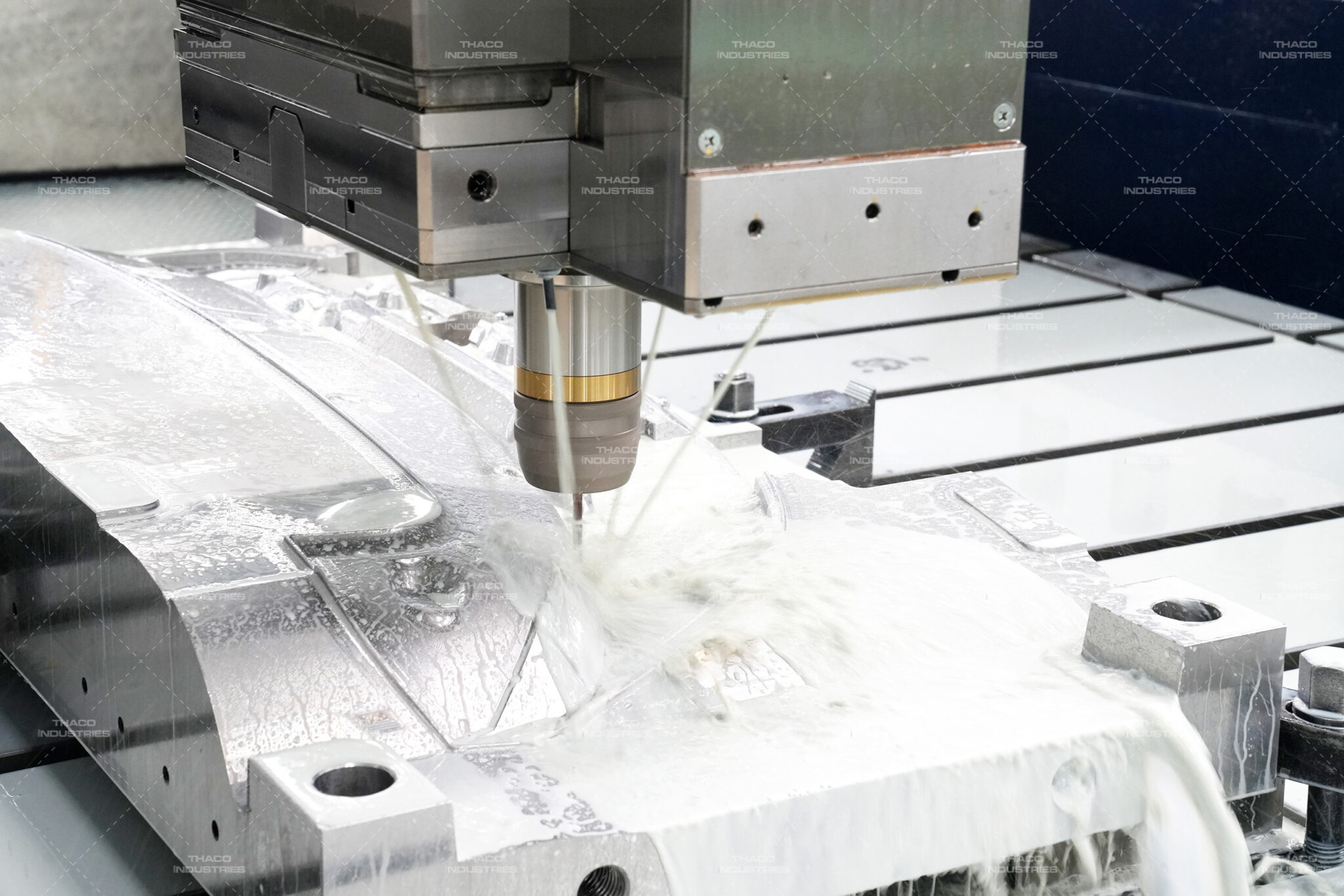 What is Mold Machining? Common Methods & CNC Process Explained